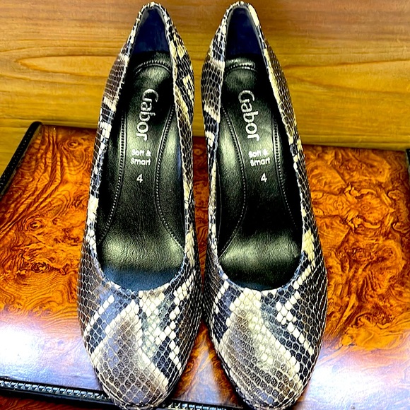Gabor | Shoes | New Gabor Heels In Reptile Print Size 4 65 | Poshmark